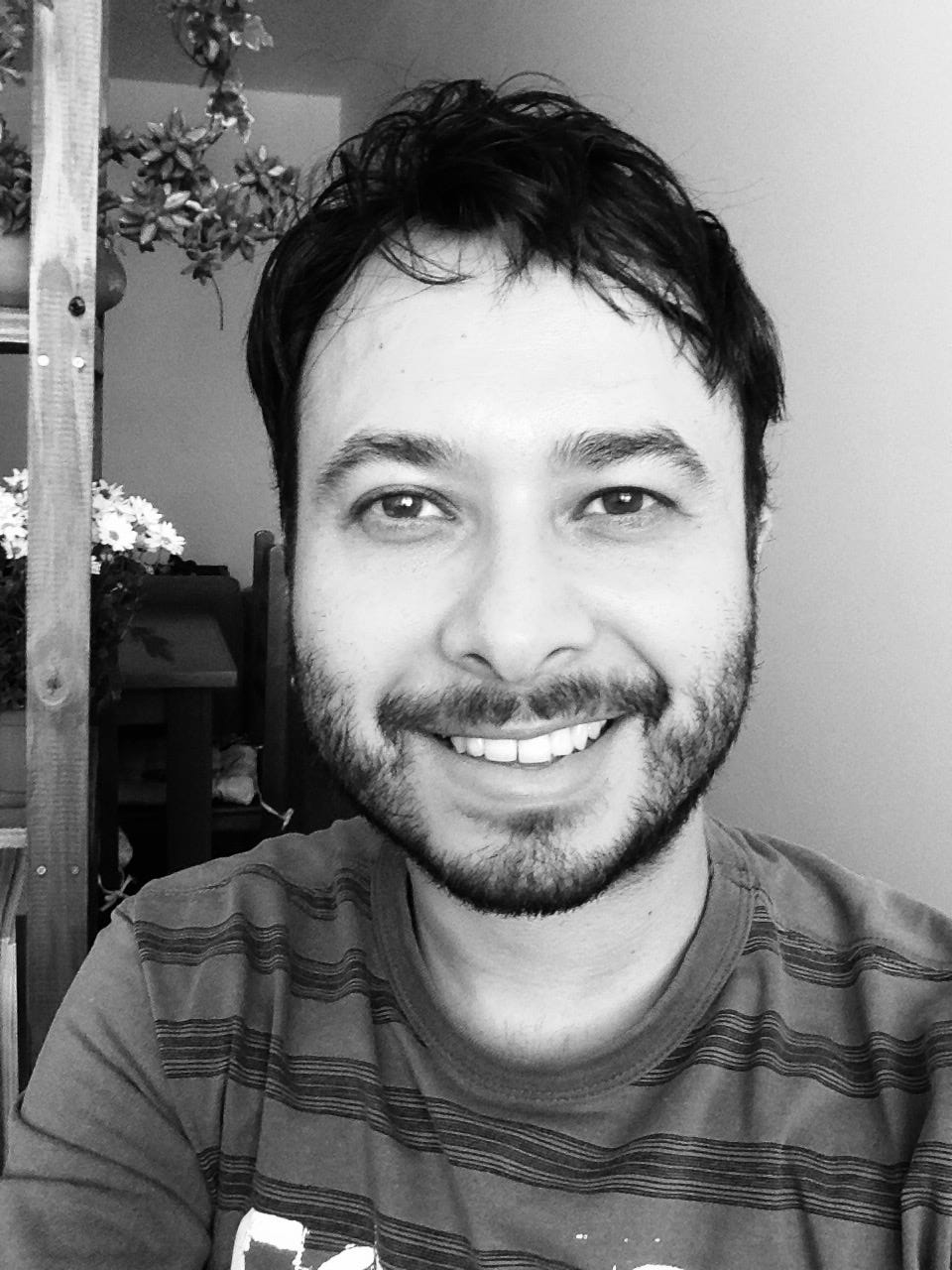 Leandro Almeida – Medium