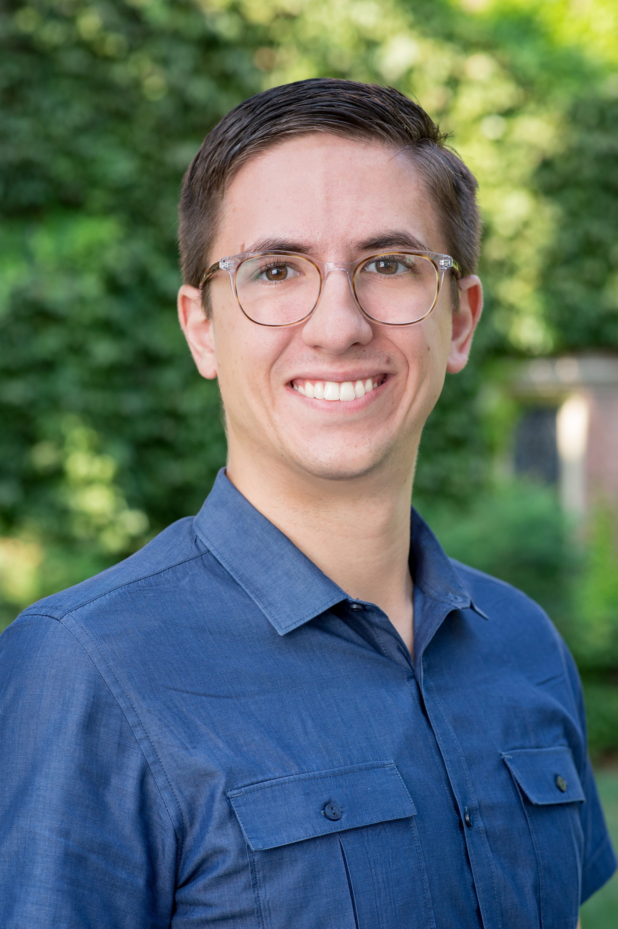 Ralph Roberts – Medium