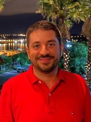 Lucas Martins – Medium