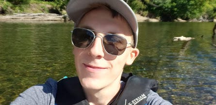 Dan Champagne – Medium
