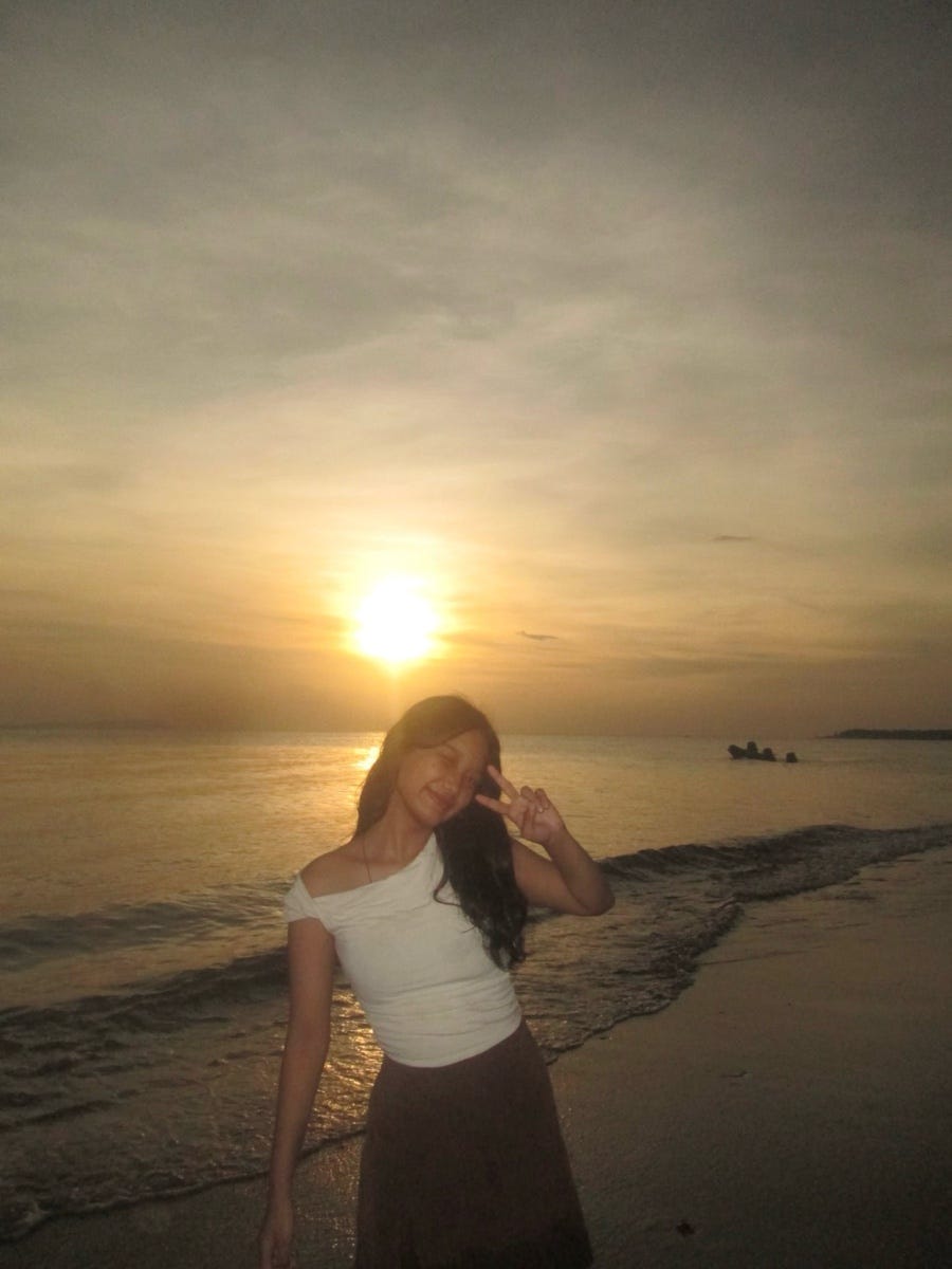 Cheska⋆˚࿔ – Medium