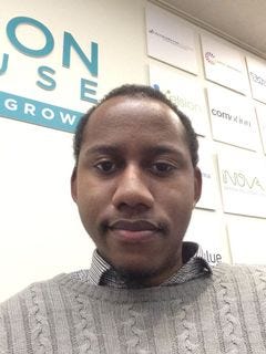 Nathan Mullings – Medium