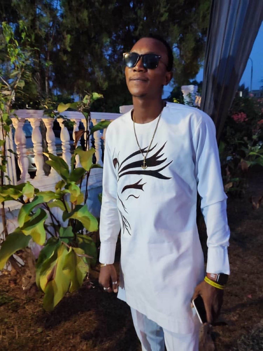 Favour Ogbuji – Medium