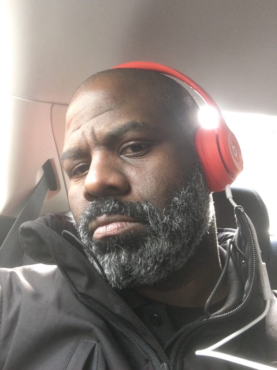 Omari Broussard – Medium