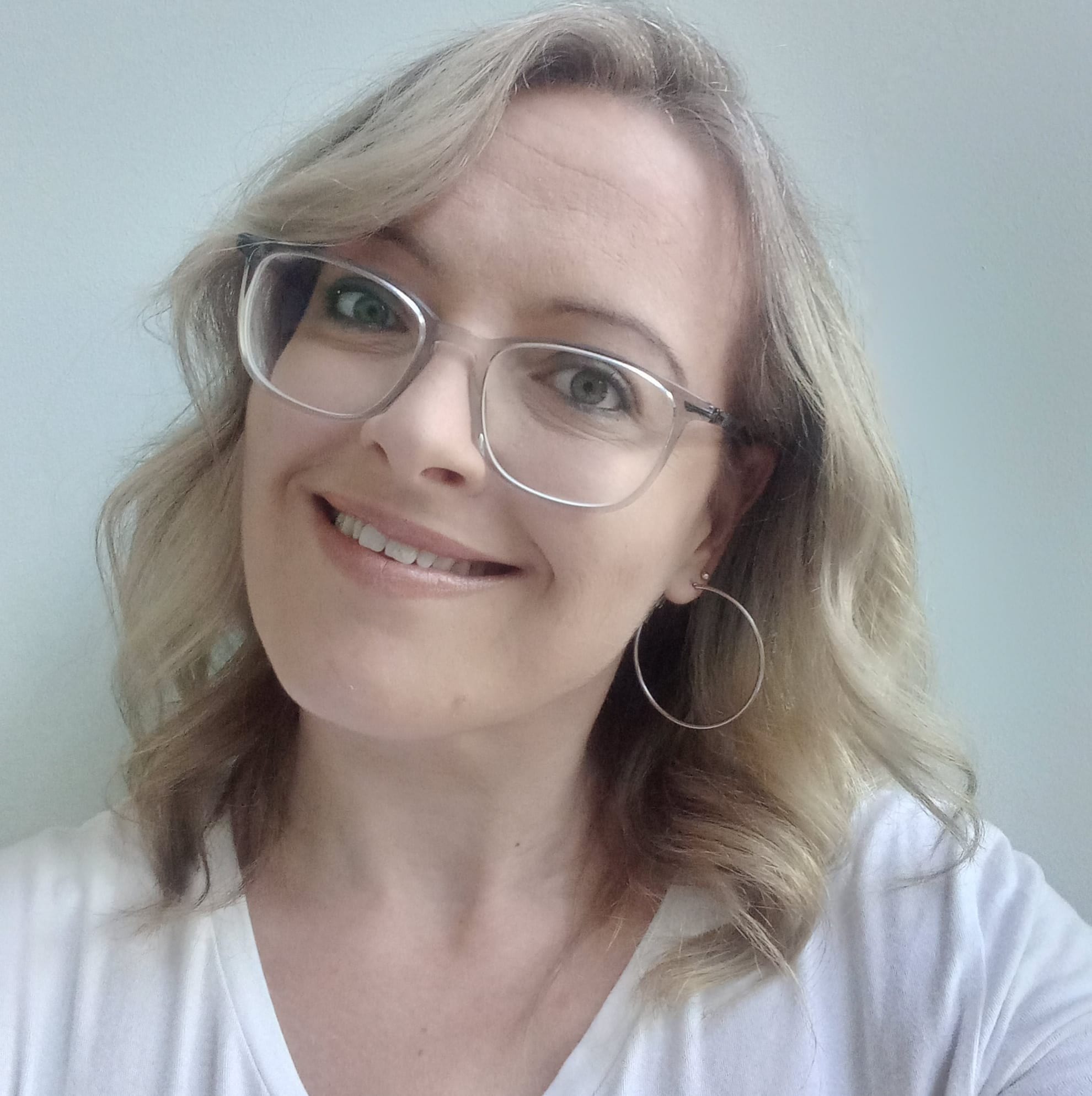 Cassandra Kaye – Medium