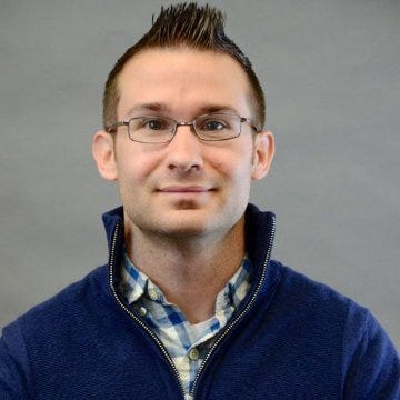 Nick Lockard – Medium