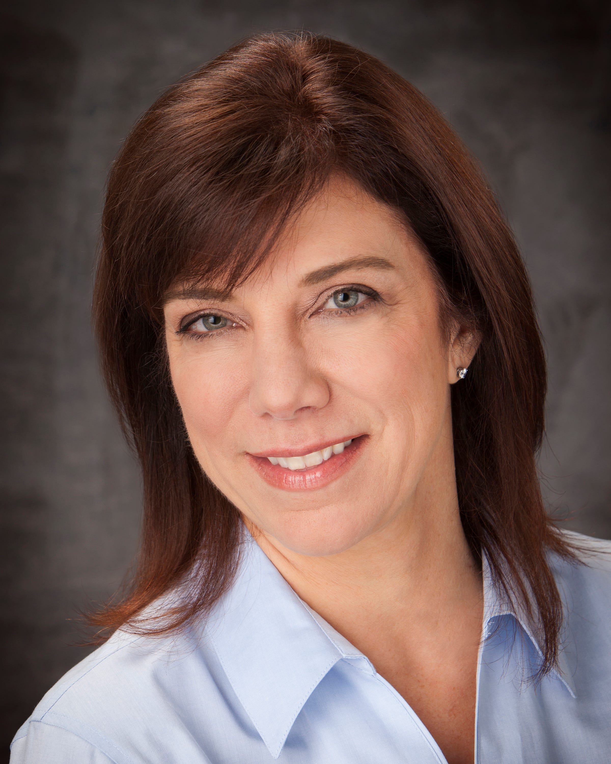 Nancy Reye – Medium