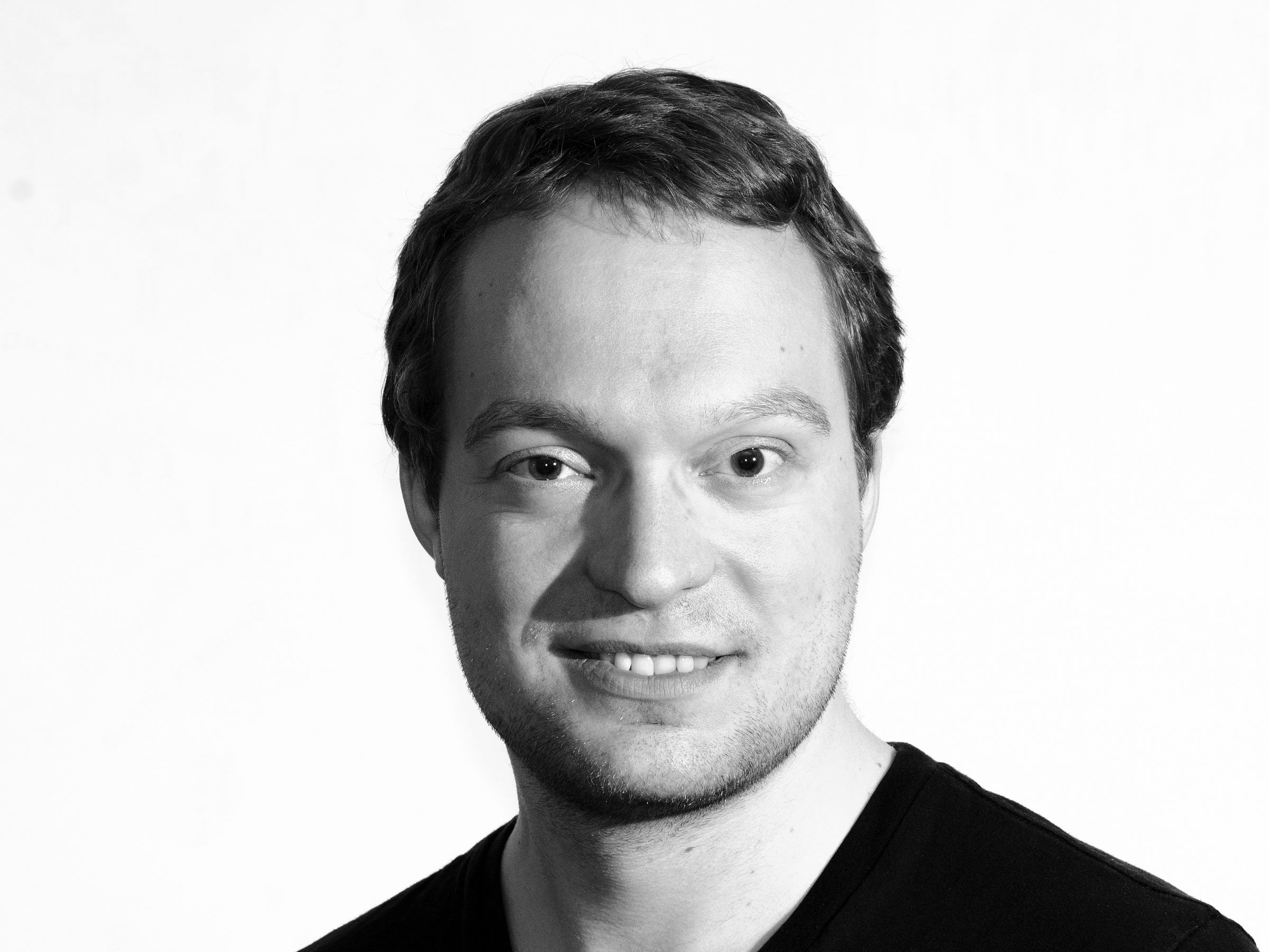 Ryan Cross – Medium