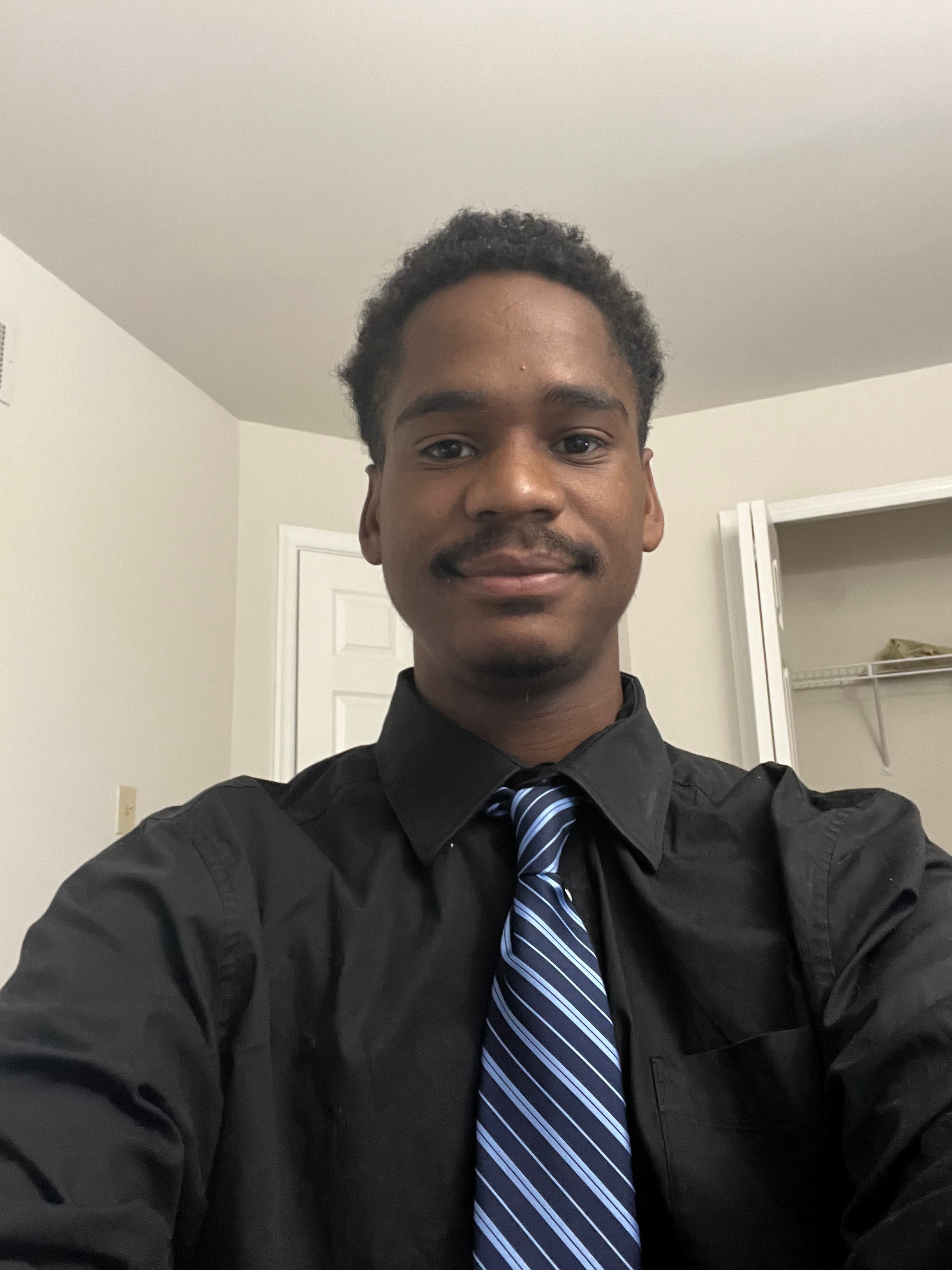 Kevin L Mason Jr. – Medium