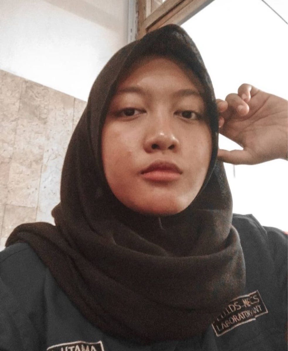 Vindy Fadia Utama – Medium