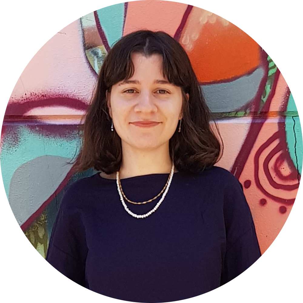 Amanda Geracitano – Medium