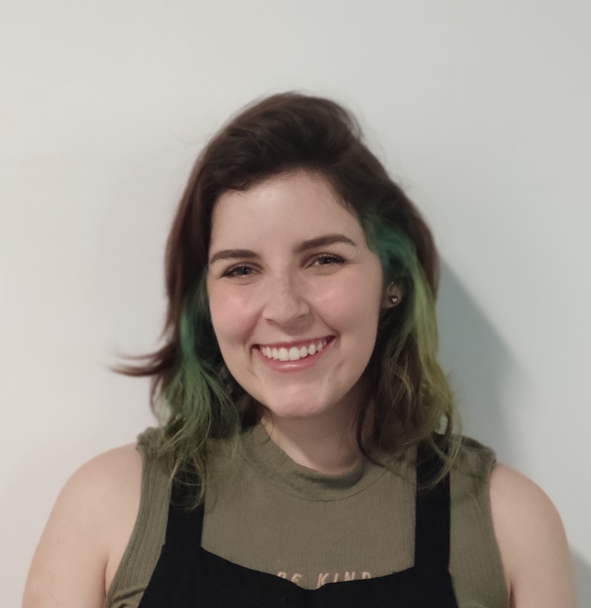 Micaela Benezra – Medium