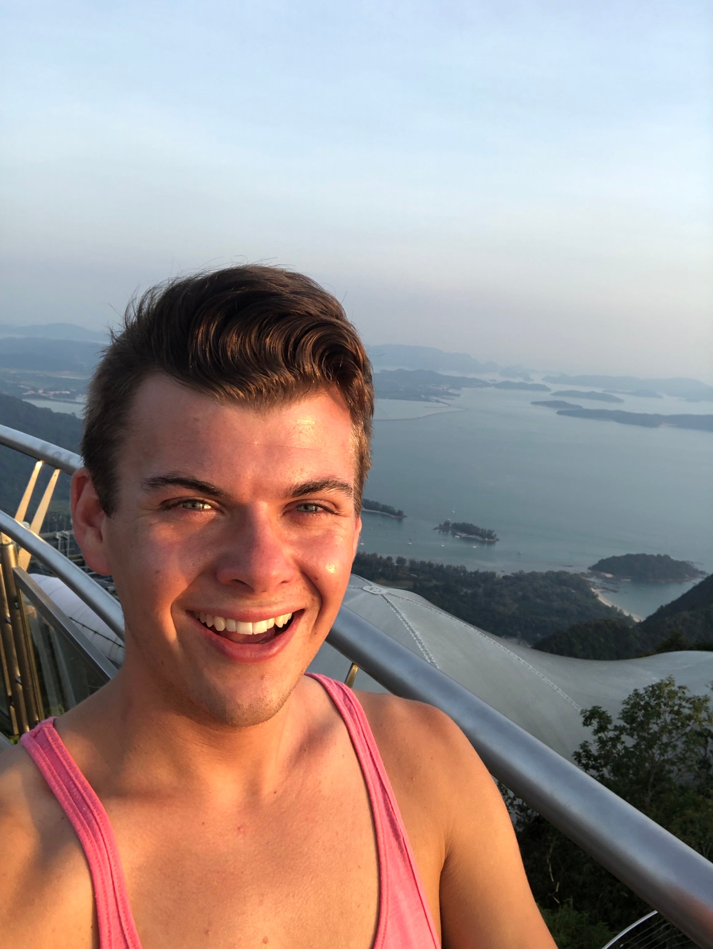 Sean McKenna – Medium