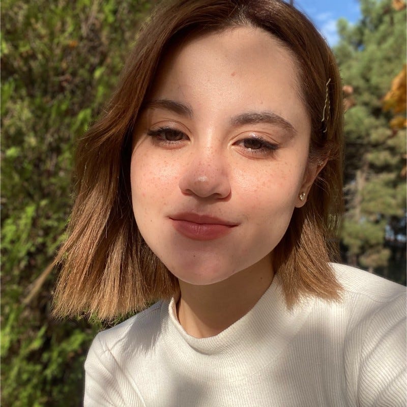 Nazlı Zişan Karademir – Medium