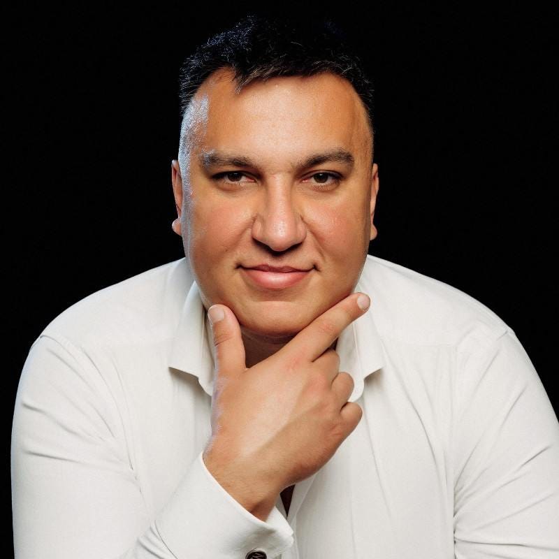 Nazar Zastavnyy – Medium