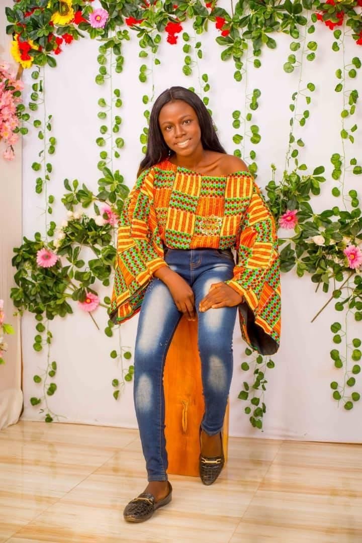 Idowu Mofiyinfoluwa – Medium