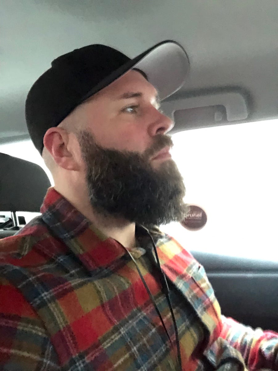 Daniel Pettifer – Medium