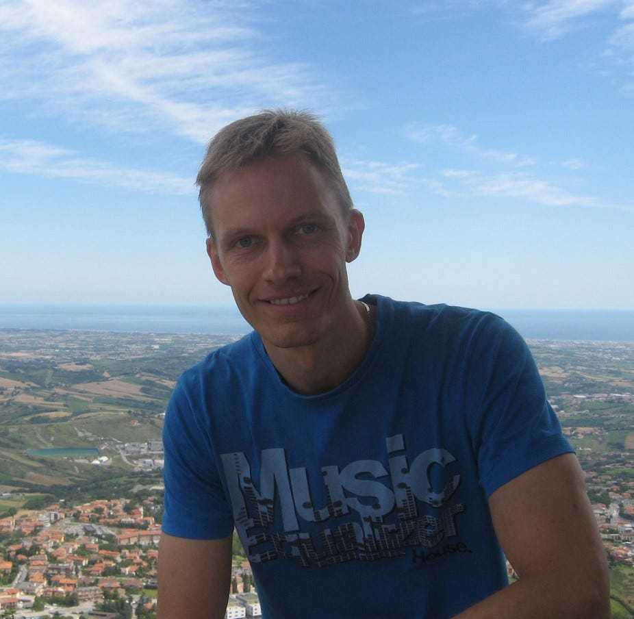 Agnis Liukis – Medium