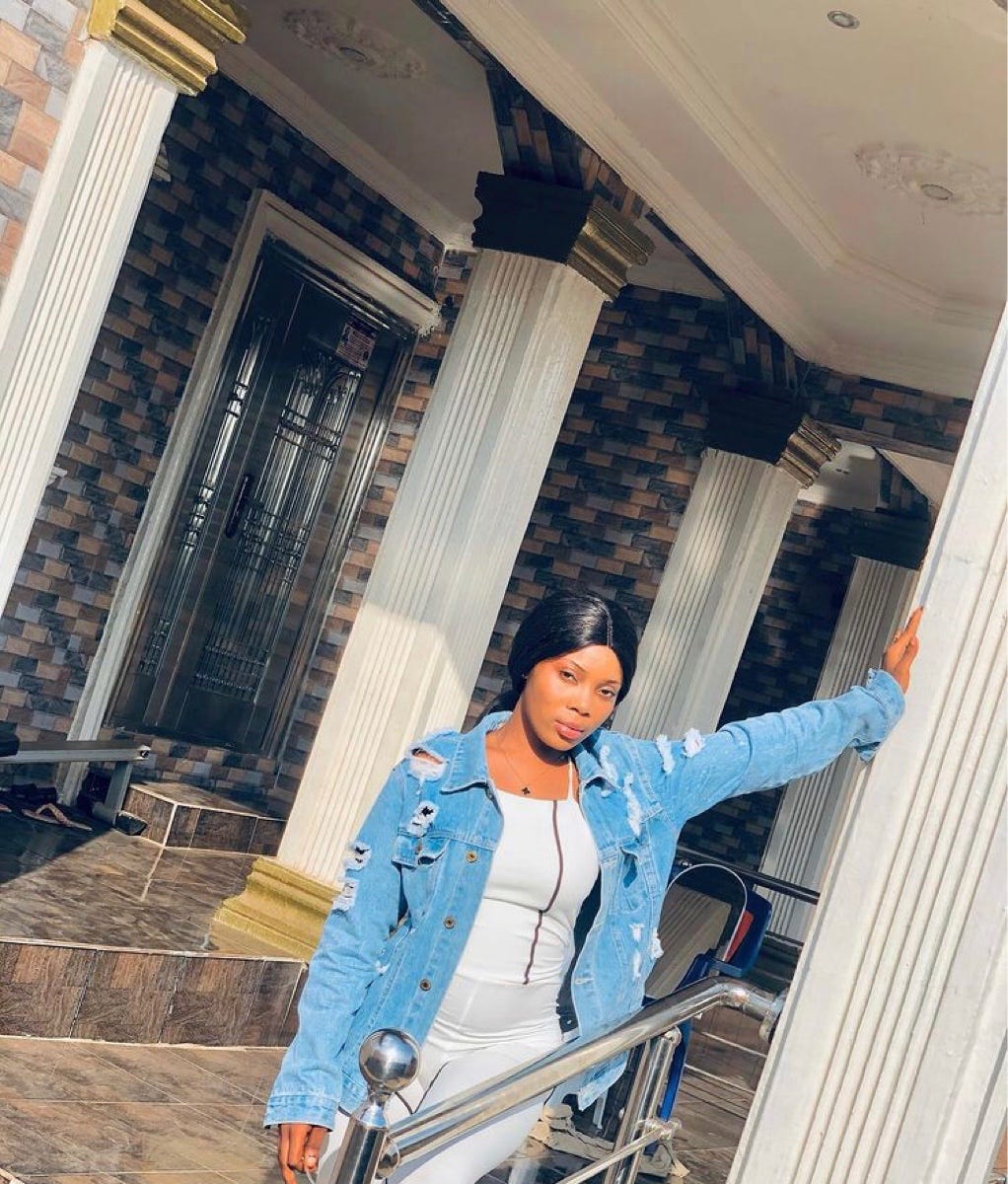 Yemisi adesikun – Medium