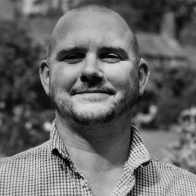Andy Rea – Medium