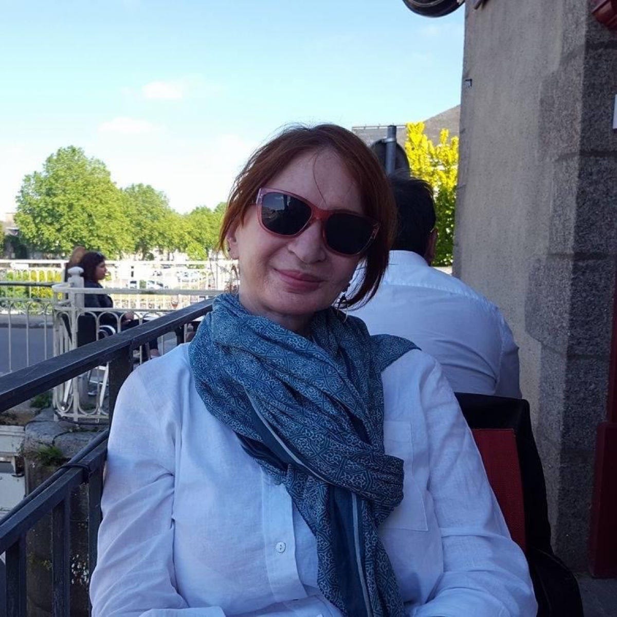 Rachel Gordon – Medium