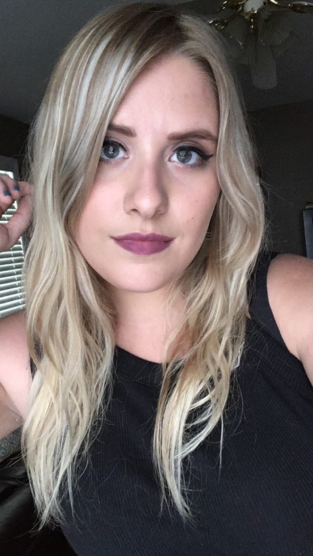 Carrie Shawn Elam – Medium