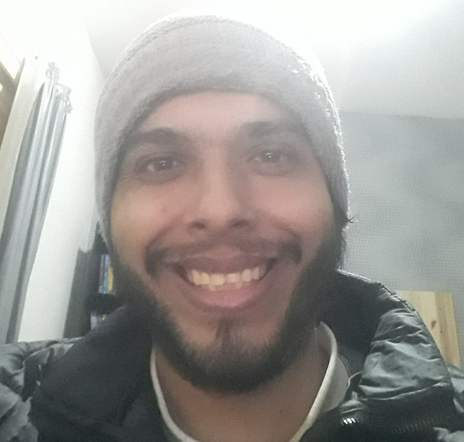 Carlos Eduardo Olivieri – Medium