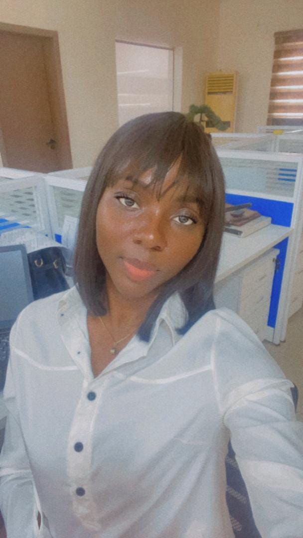 Gloria Barth – Medium