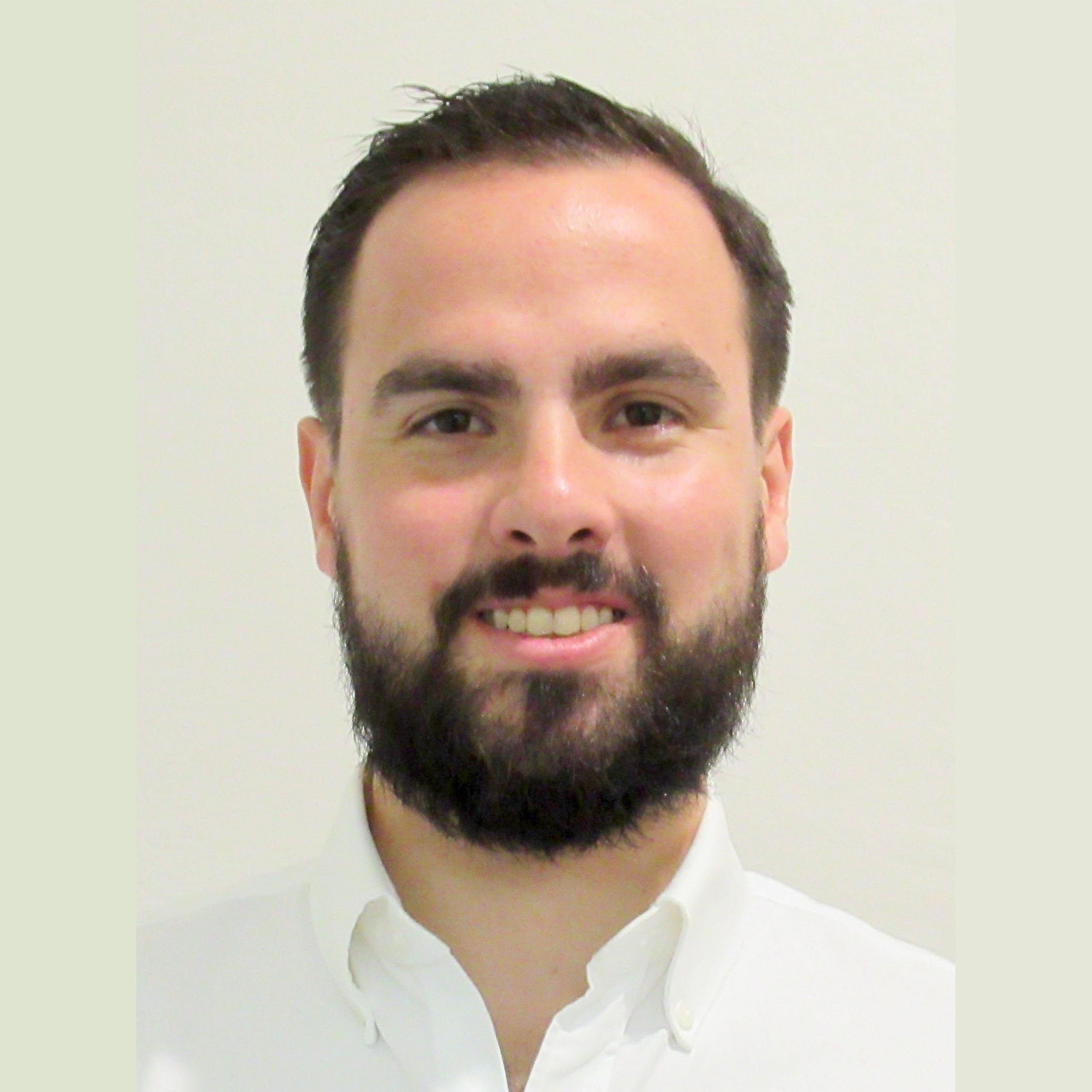 Andrés Vega – Medium