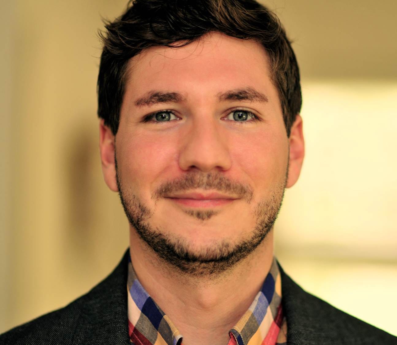 PJ Smith – Medium