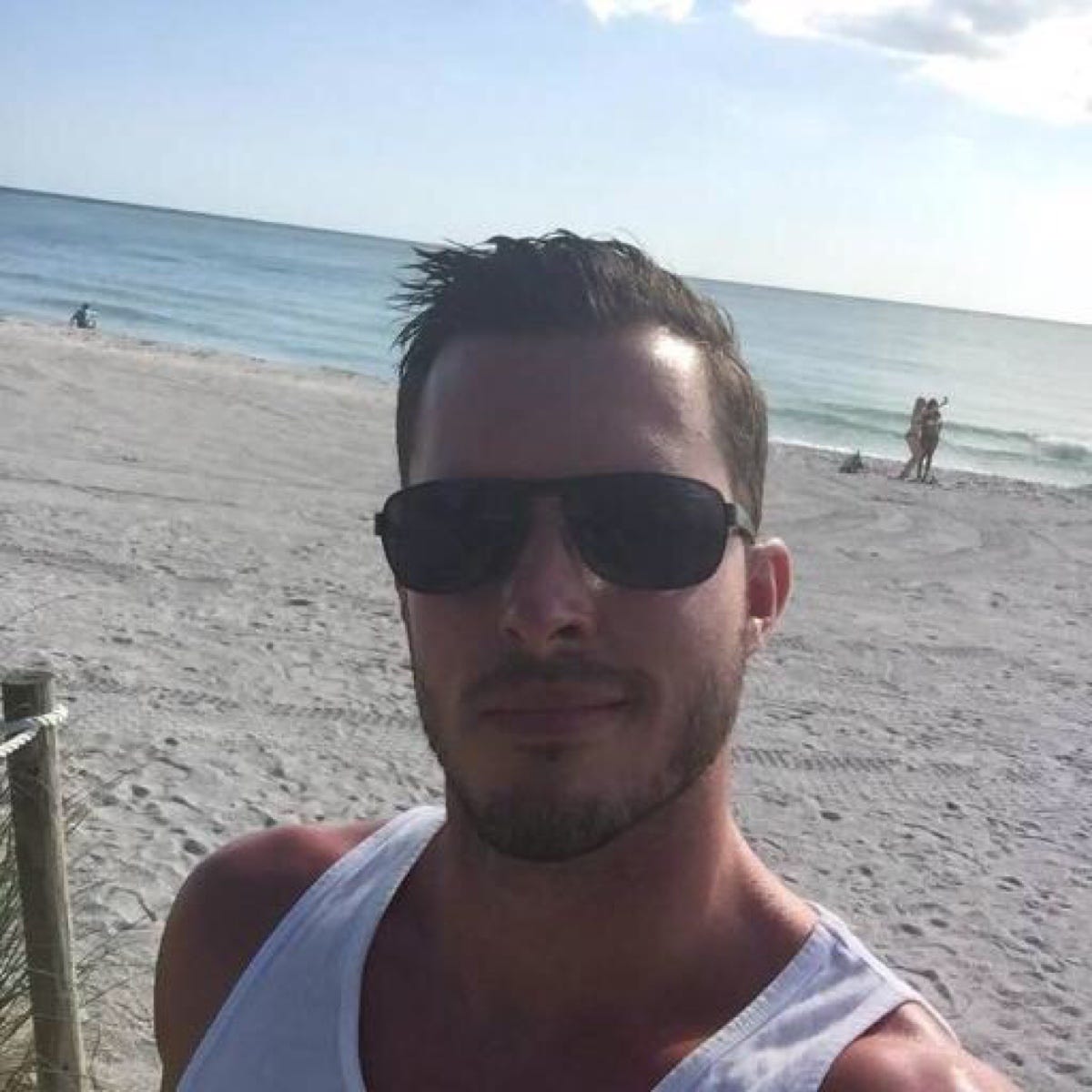 Alexander Vey – Medium