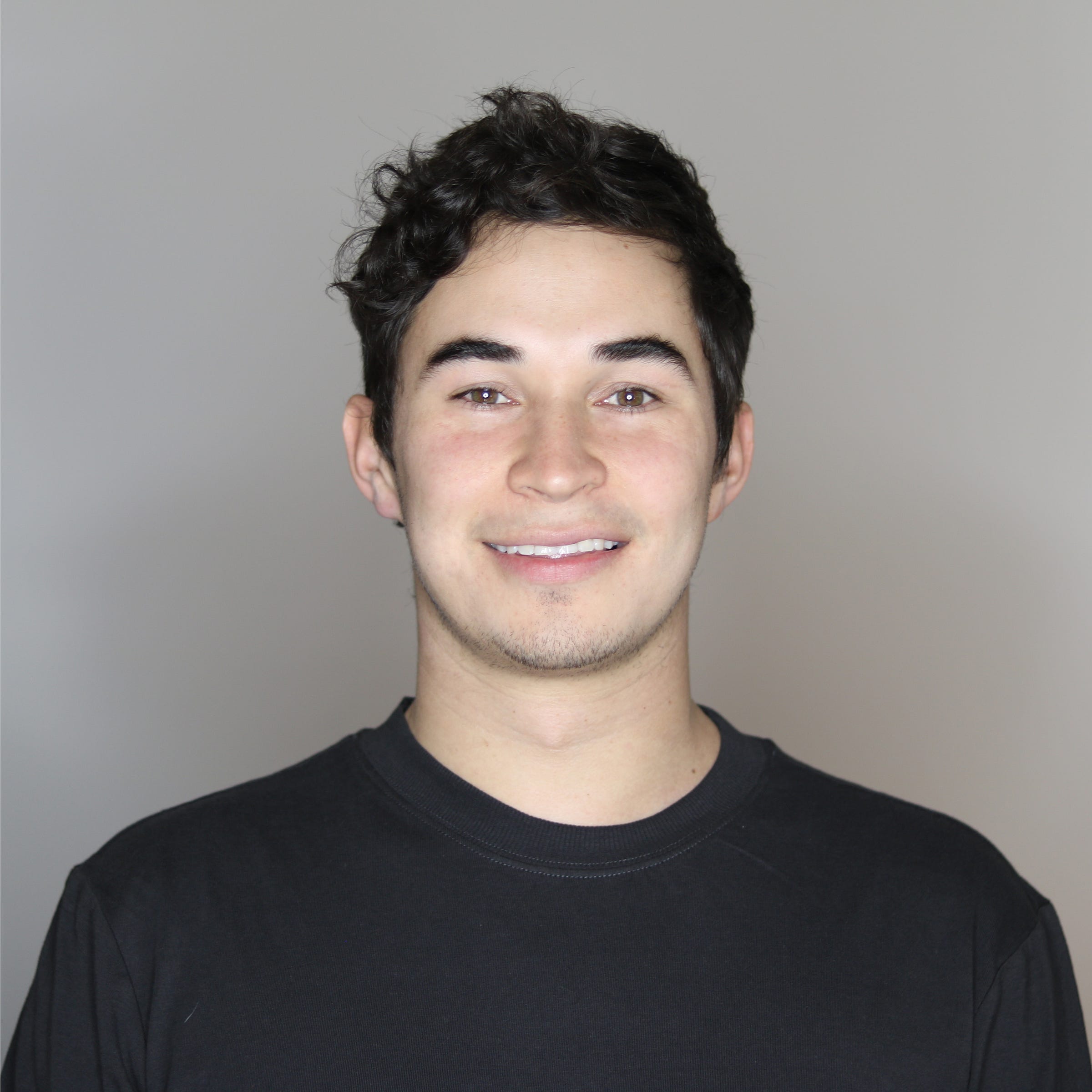 Anthony Potdevin – Medium