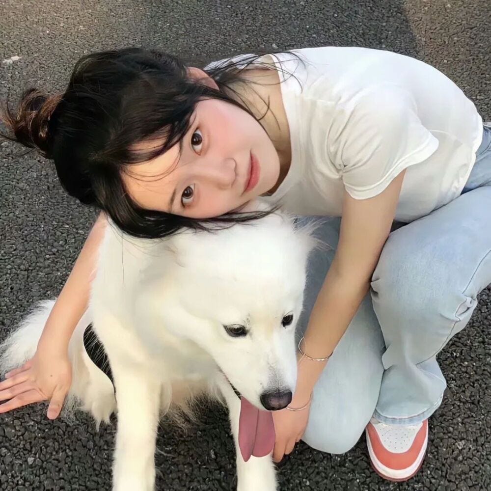 About – lili - VIP Hotel Flights – Medium