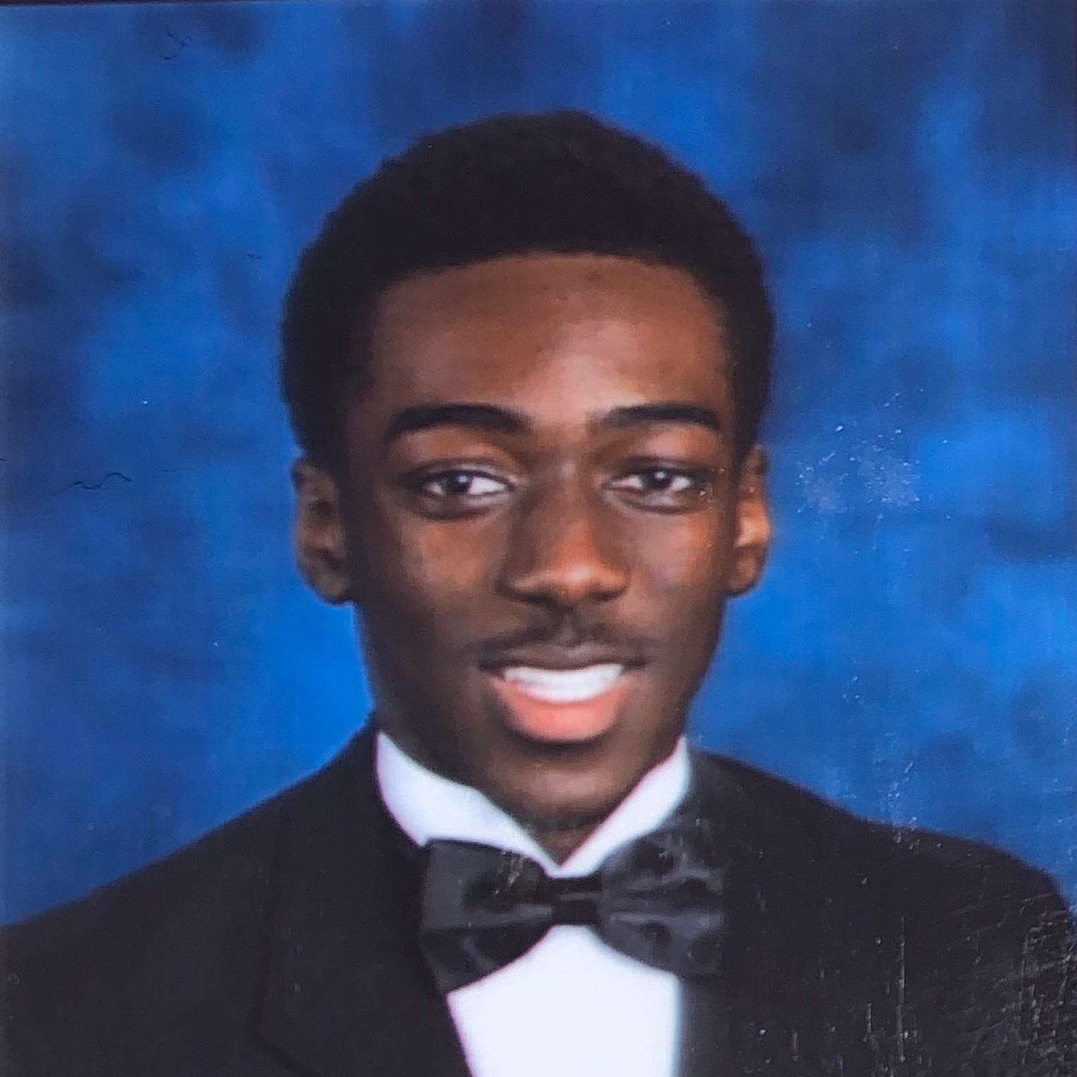 Carlton Aikins – Medium