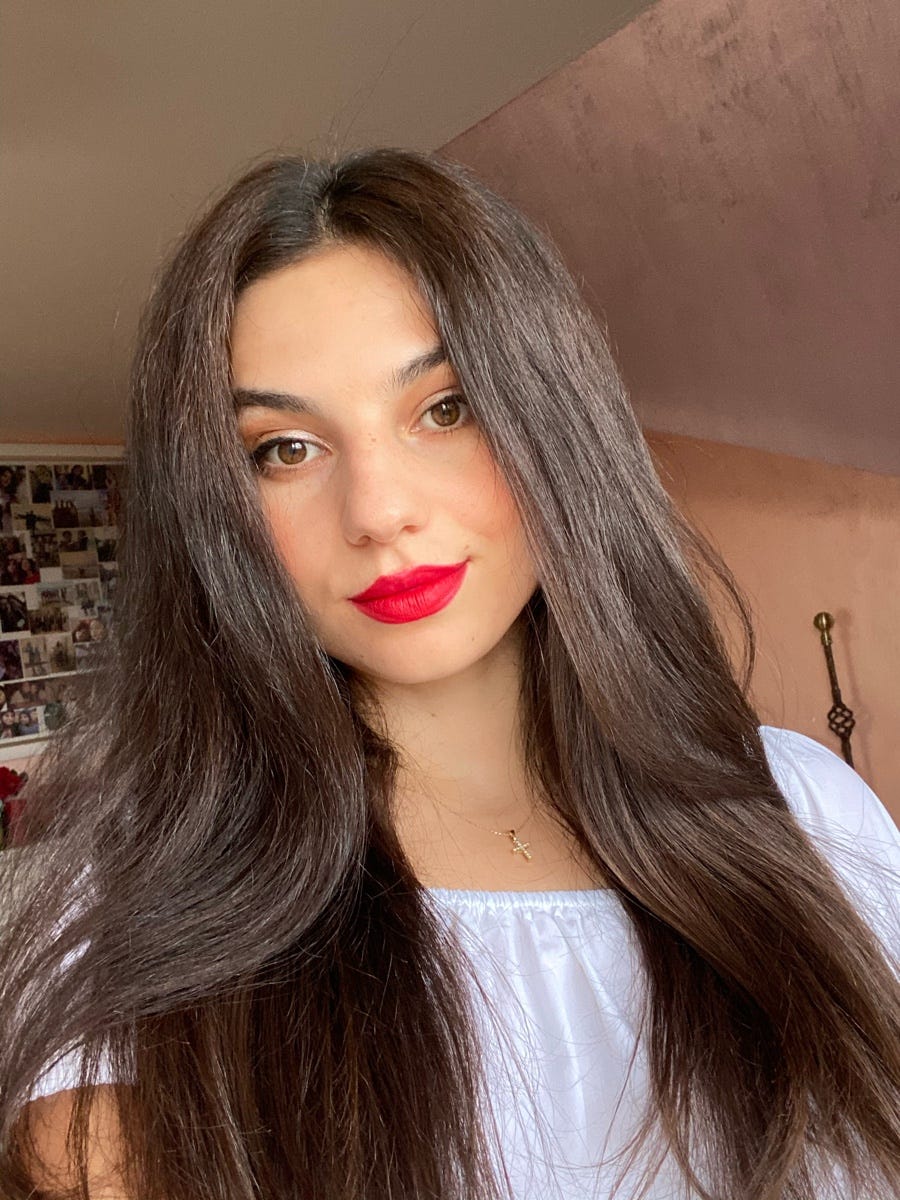 Diana Mitache – Medium