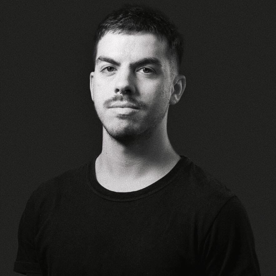 Adriano Ellert – Medium