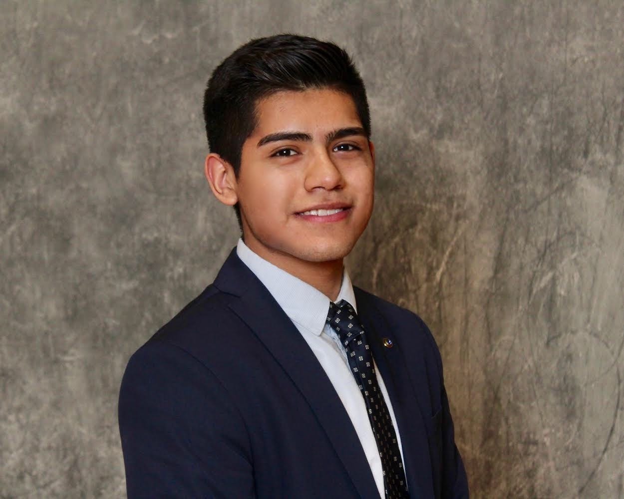 About – Alan Castillo – Medium