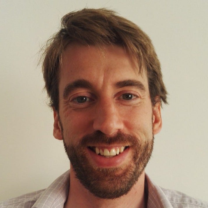 Tim Leslie – Medium