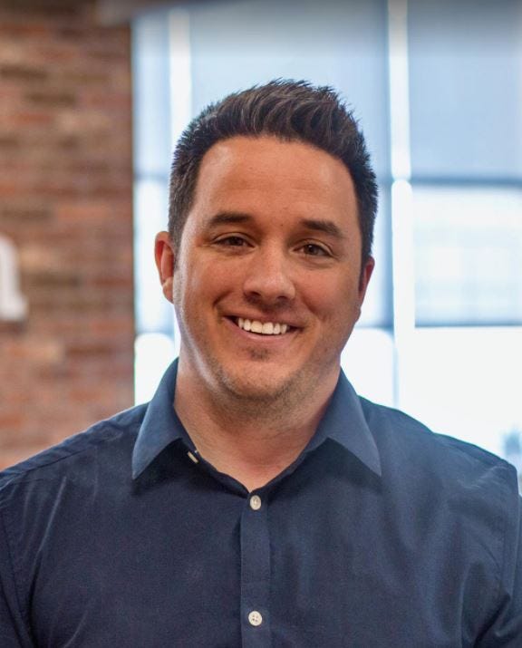 Christopher Carr – Medium