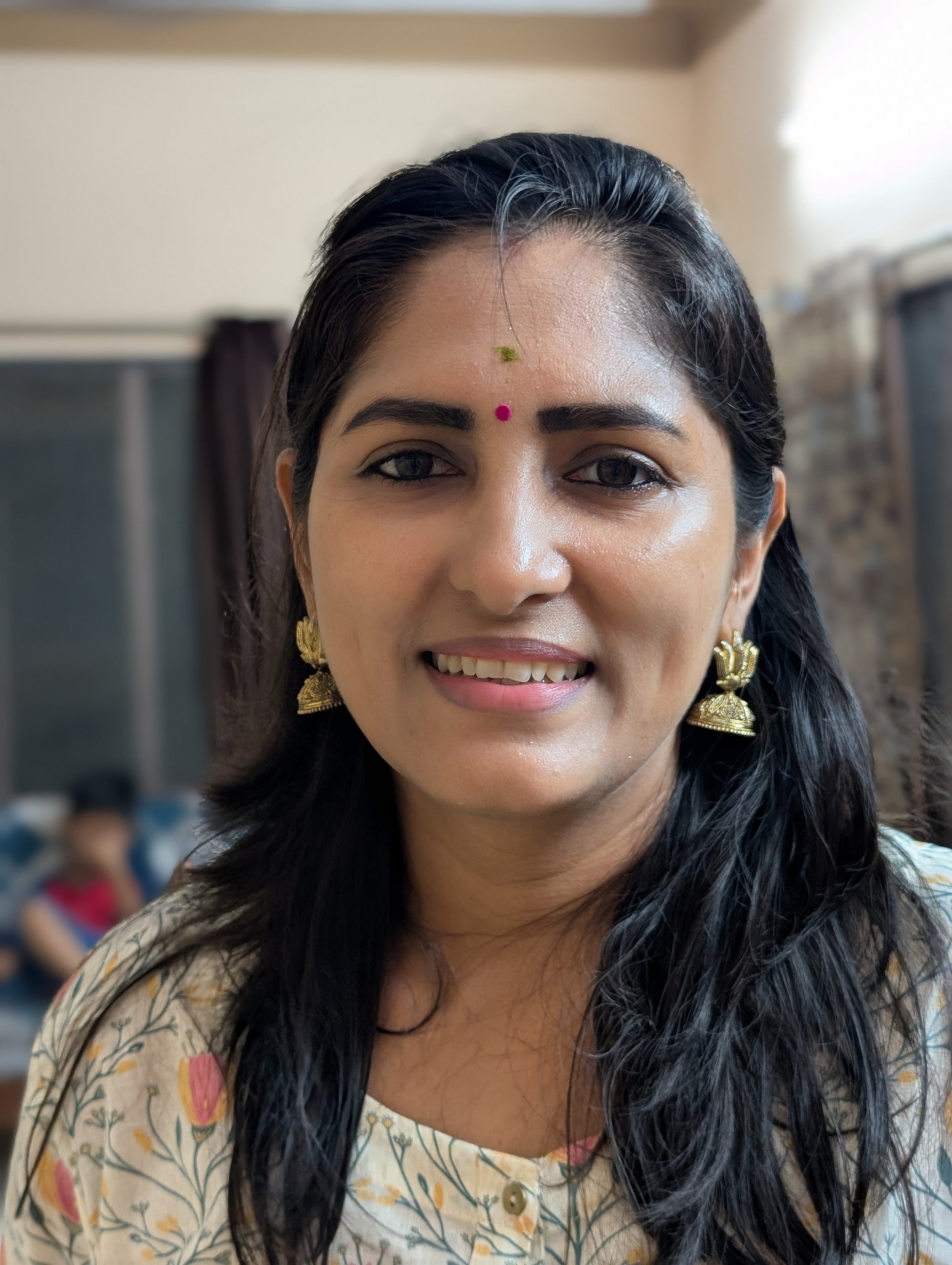 Kirthiga R – Medium