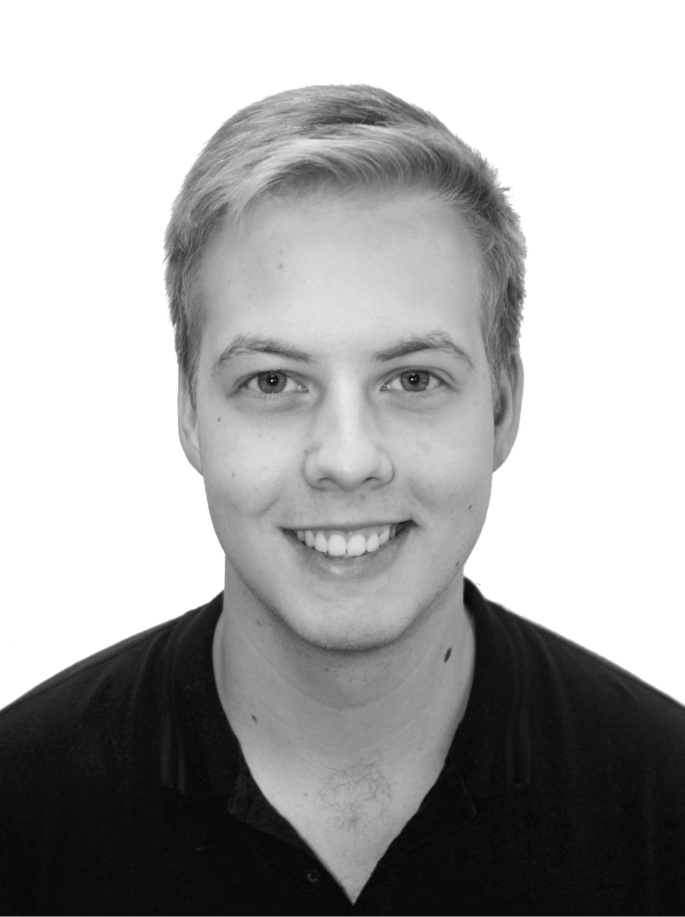 Luke Hargraves – Medium