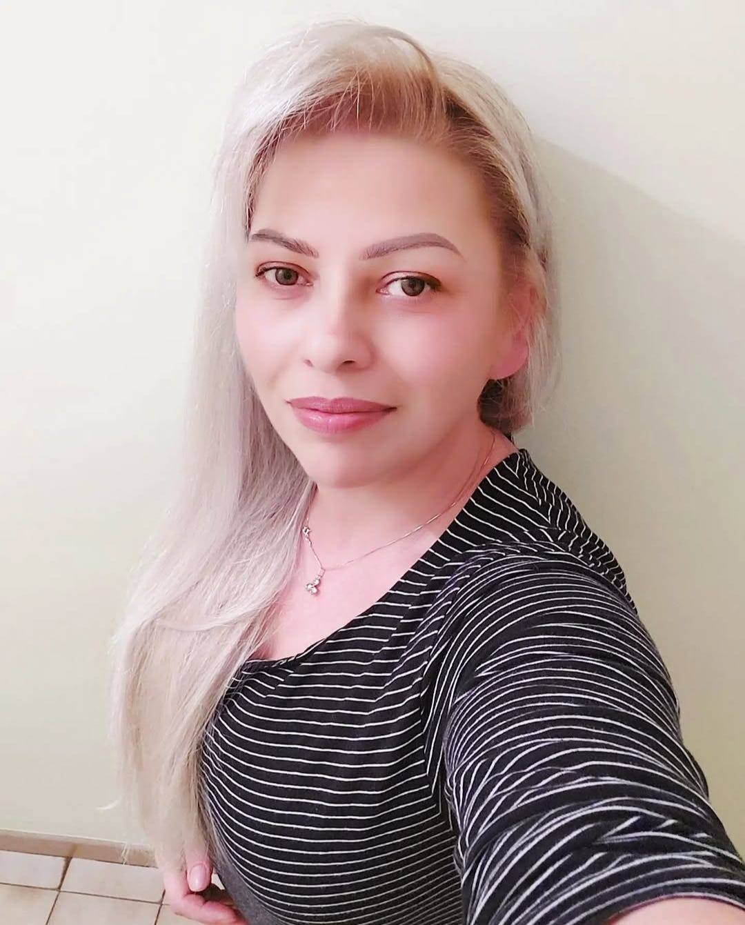 Rebecca Medium