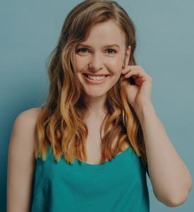 Mia Thomas – Medium