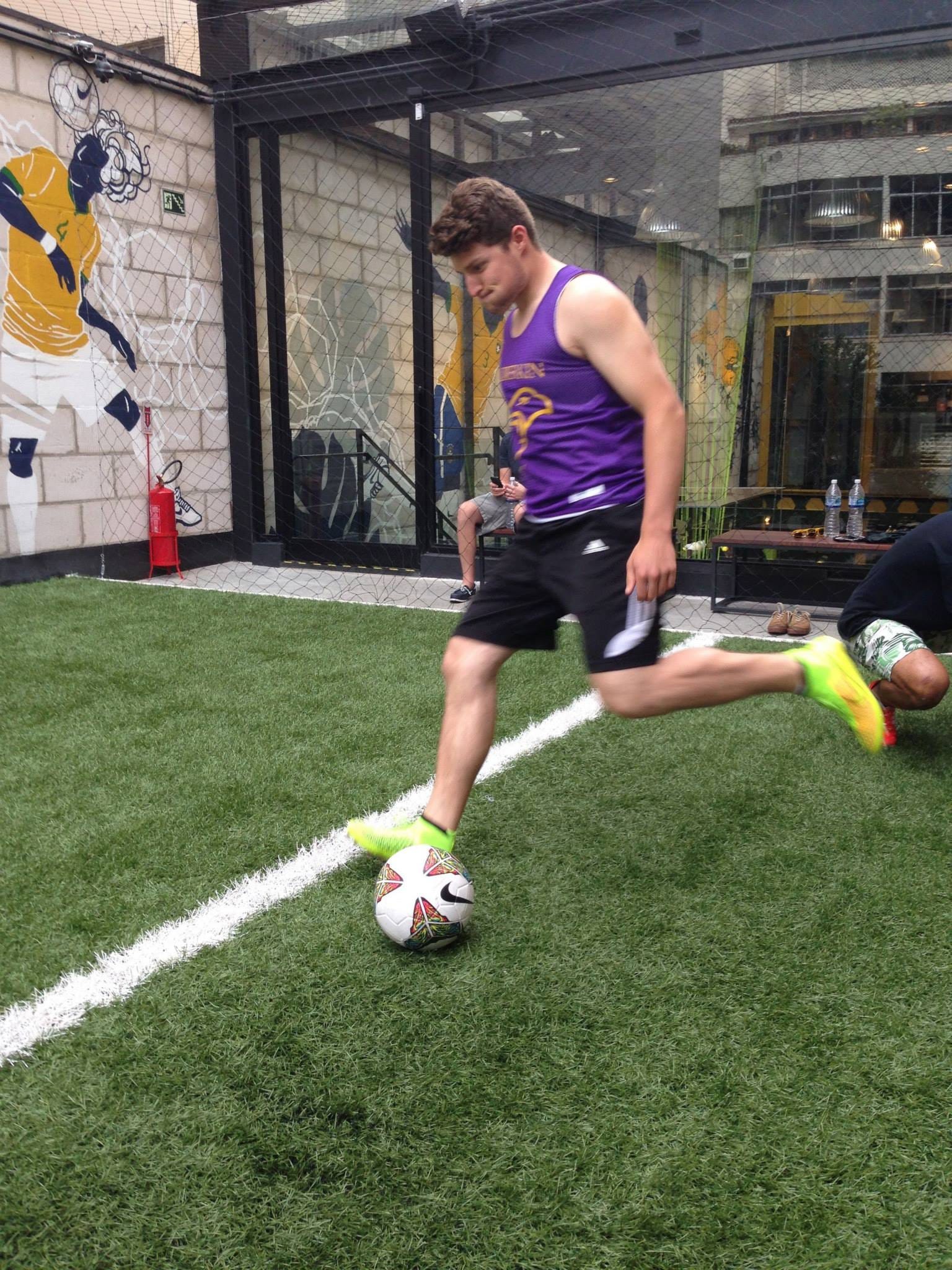 Kyle Lessard – Medium