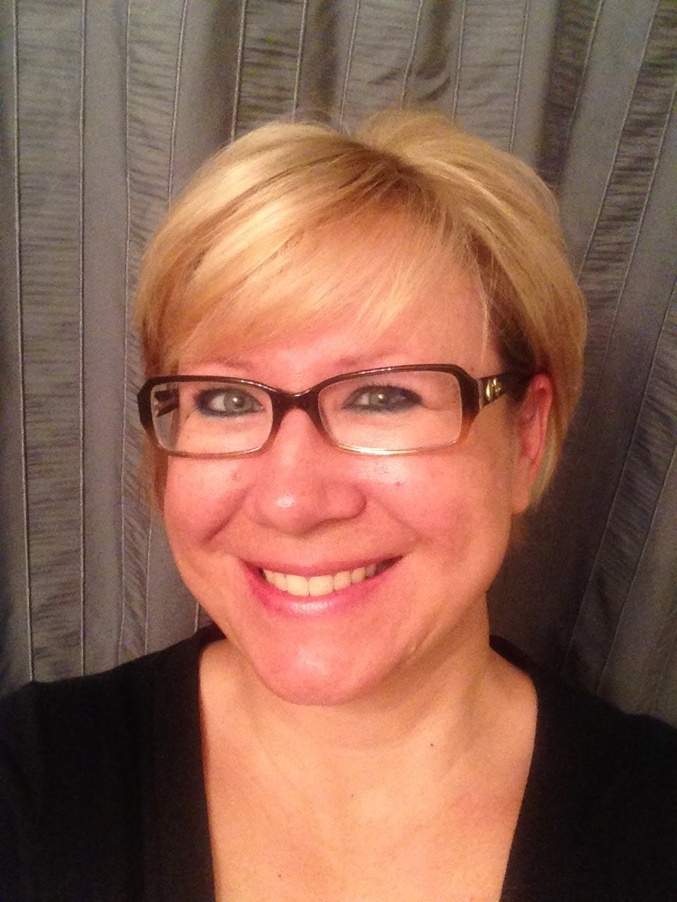 Stephanie Frank – Medium
