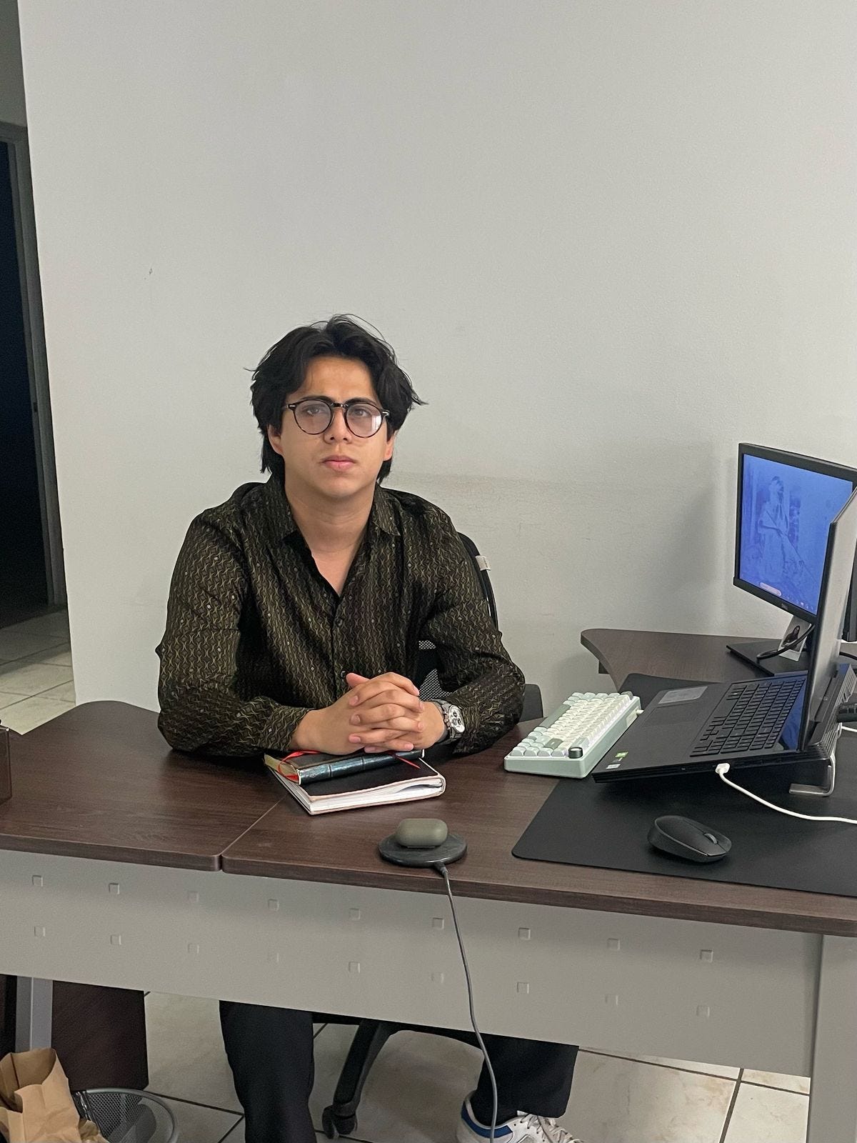 Alex Estrada – Medium
