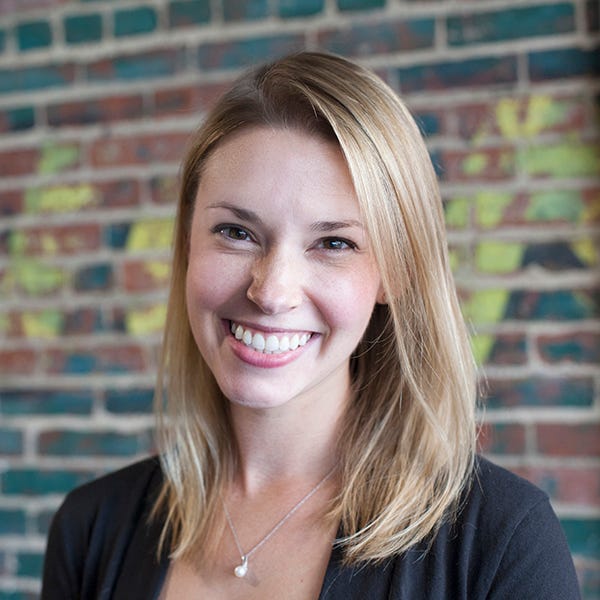 Emily Hart – Medium