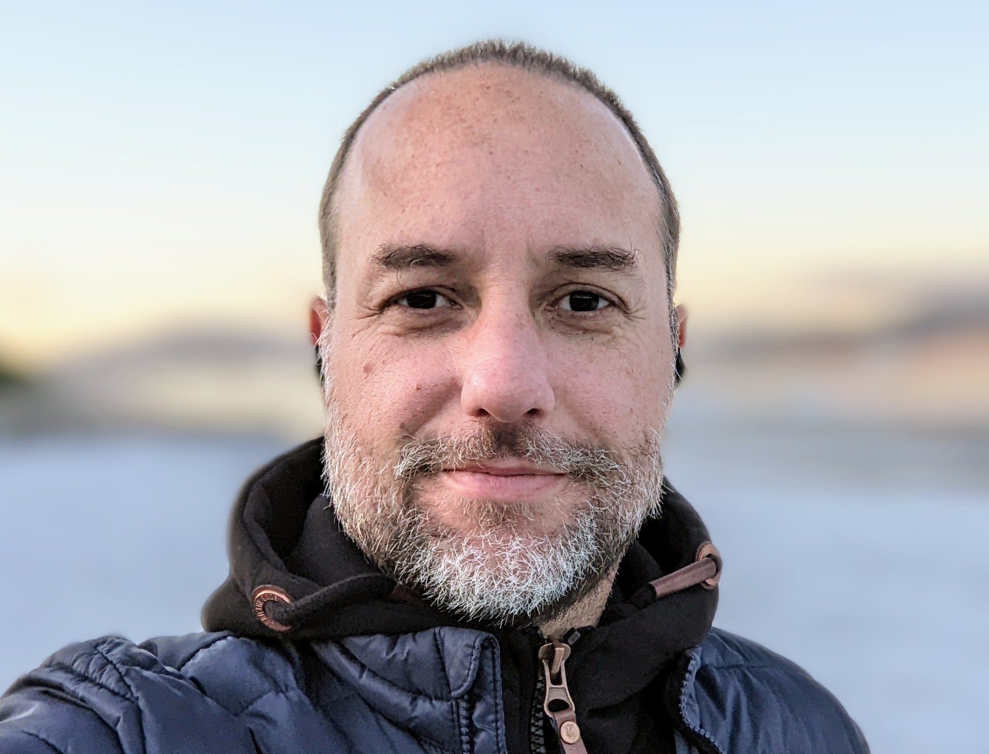 Eduardo Azeredo – Medium