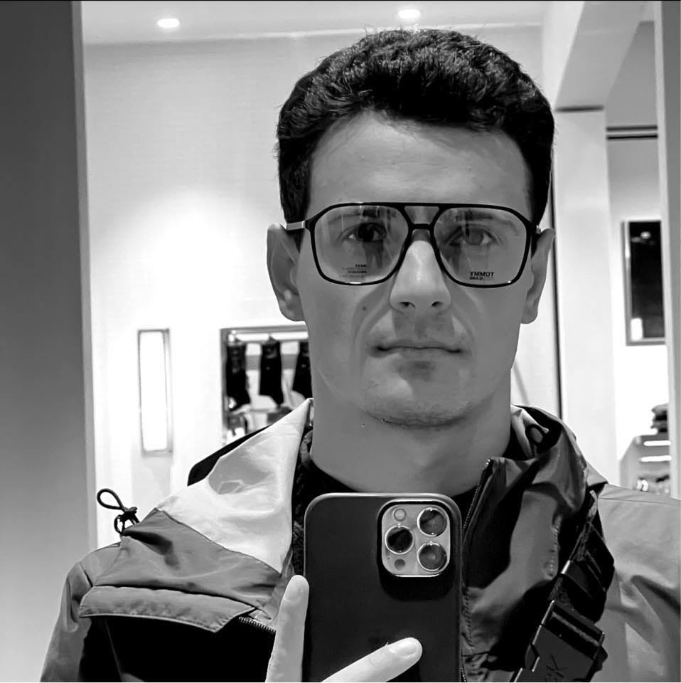 Radu Cius – Medium