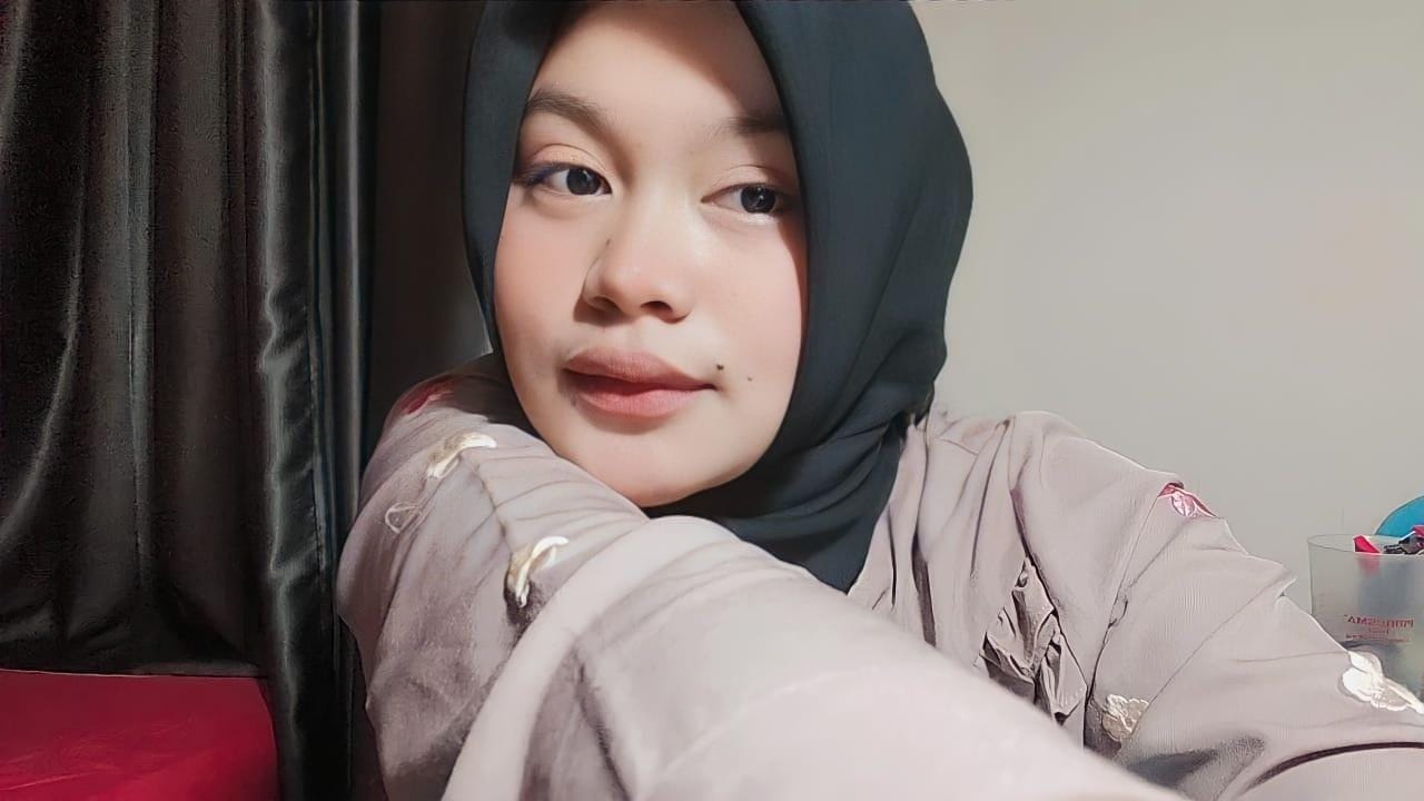 Sitti nur avifa – Medium